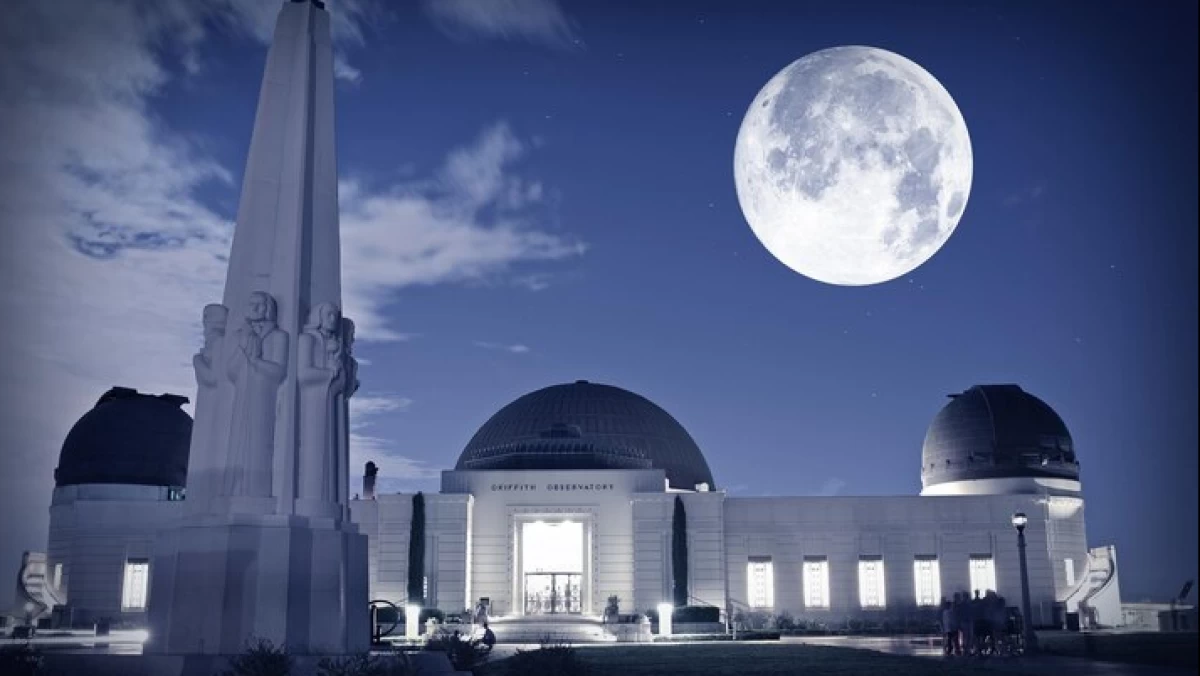 Pesan Penting Rasulullah saat Melihat Bulan Purnama