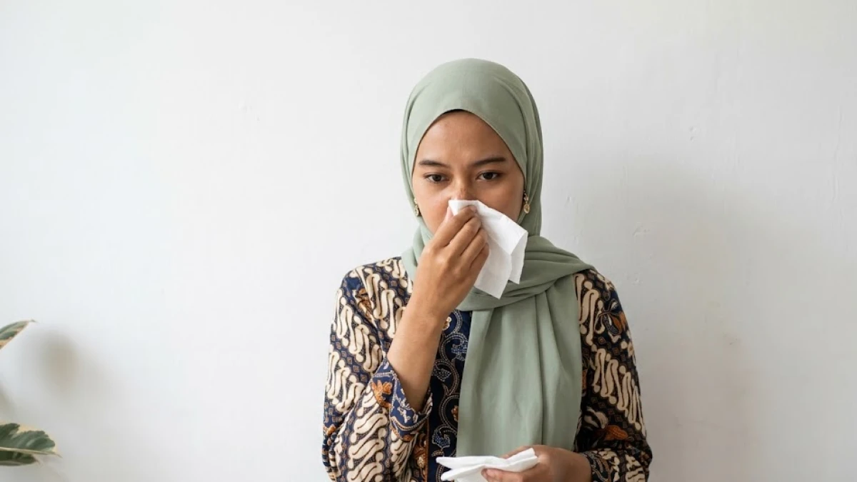 Menelan Dahak atau Ingus saat Puasa, Ini Hukumnya