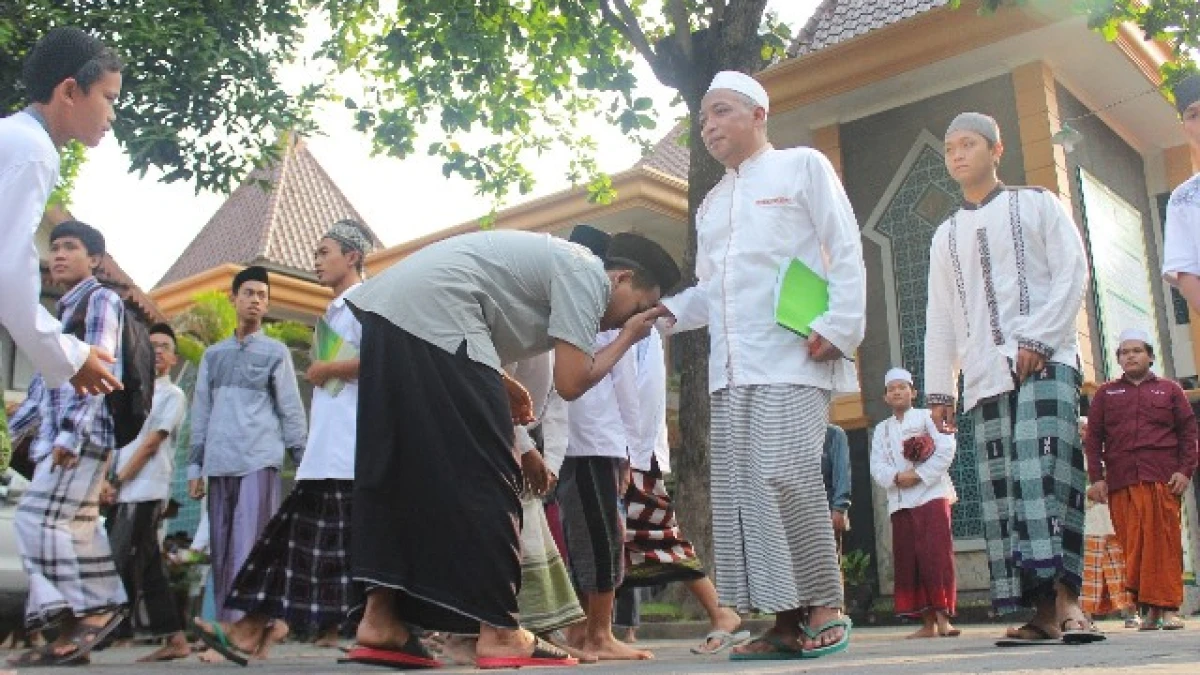 Hukum Menunduk di Hadapan Guru dalam Islam